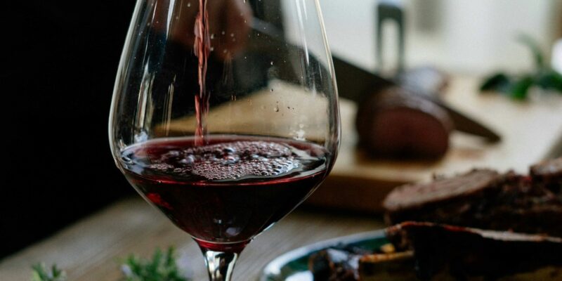 Choosing Between Tartaric, Citric, and Malic Acid for Wine - Winemaker ...